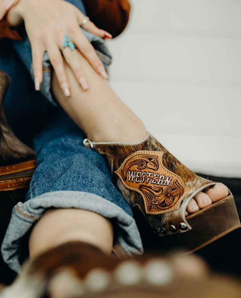 Bar 9L Designs Custom Leather